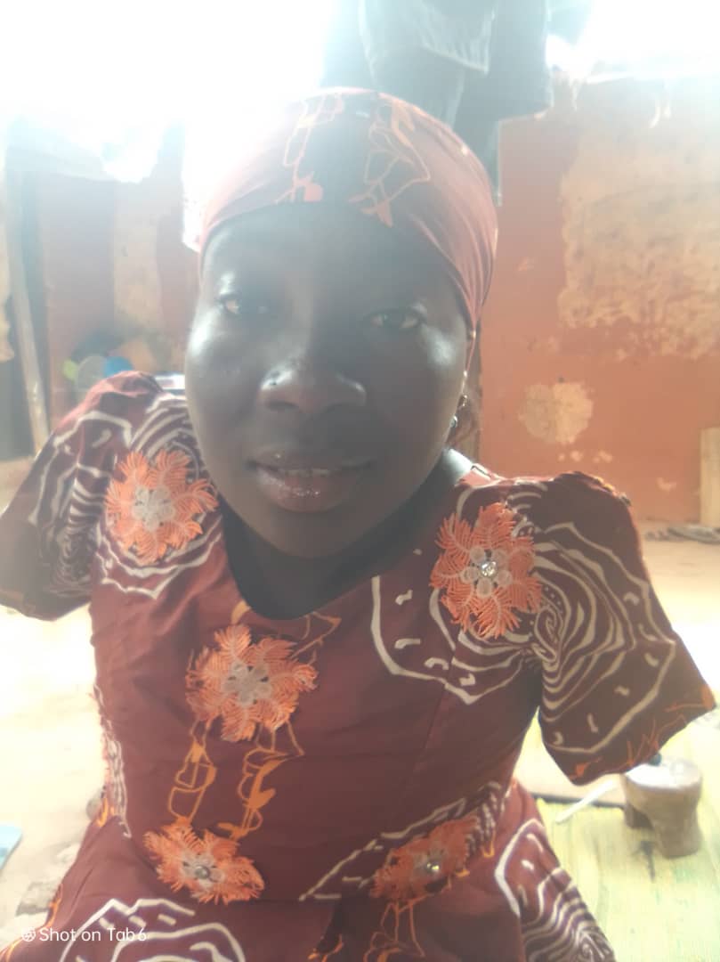 Gombe girl without arms appeals for artificial hands, others